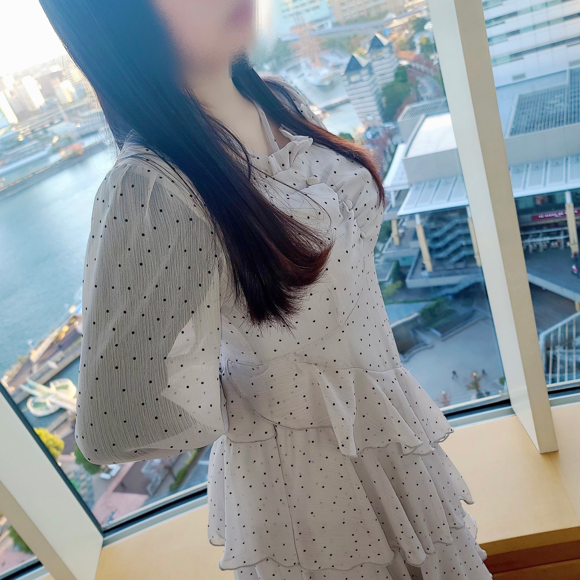 CF628530 コンカフェ嬢Rin様(23歳)｜本編→ https://candfans.jp/posts/comm